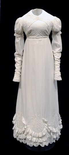 Muslin: A Beautiful & Versatile Cloth for Regency Fashion | Jane Austen ...